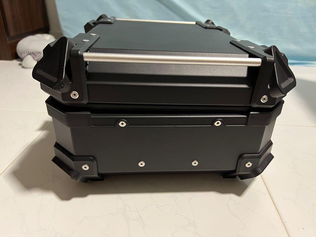 Black Metal Top Box 25 litres (25L), Motorcycles, Motorcycle ...