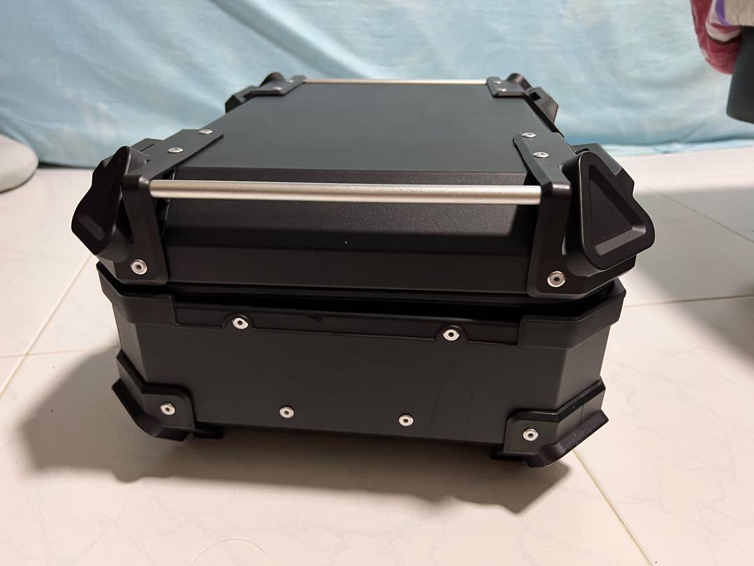 Black Metal Top Box 25 litres (25L), Motorcycles, Motorcycle ...