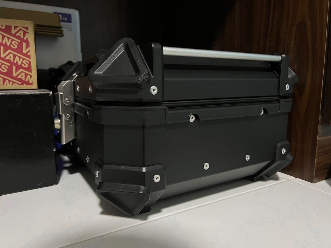 Black Metal Top Box 25 litres (25L), Motorcycles, Motorcycle ...