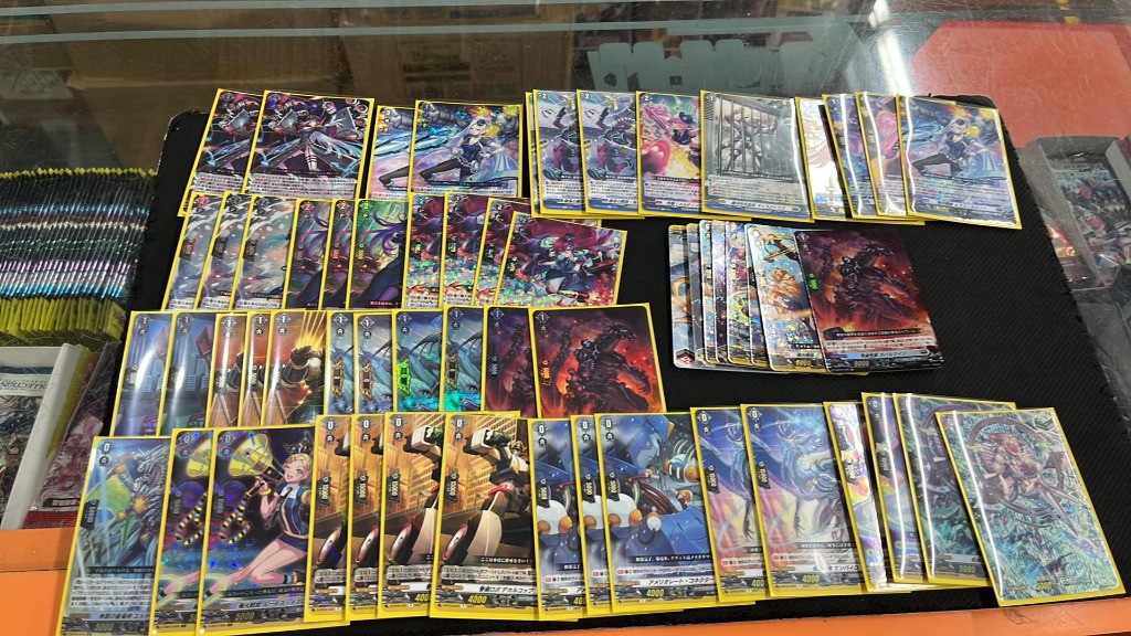 Cardfight Vanguard Seraph Snow deck, Hobbies & Toys, Toys & Games on ...