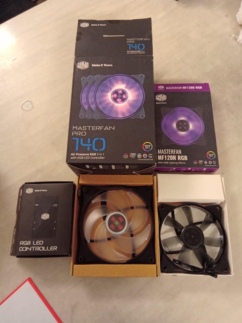 Cooler master RGB FANS &RGN LED CONTROLLER, Computers & Tech, Parts ...