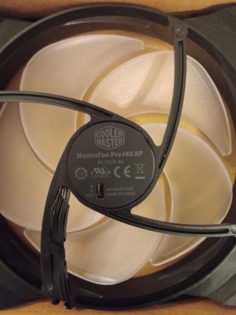 Cooler master RGB FANS &RGN LED CONTROLLER, Computers & Tech, Parts ...