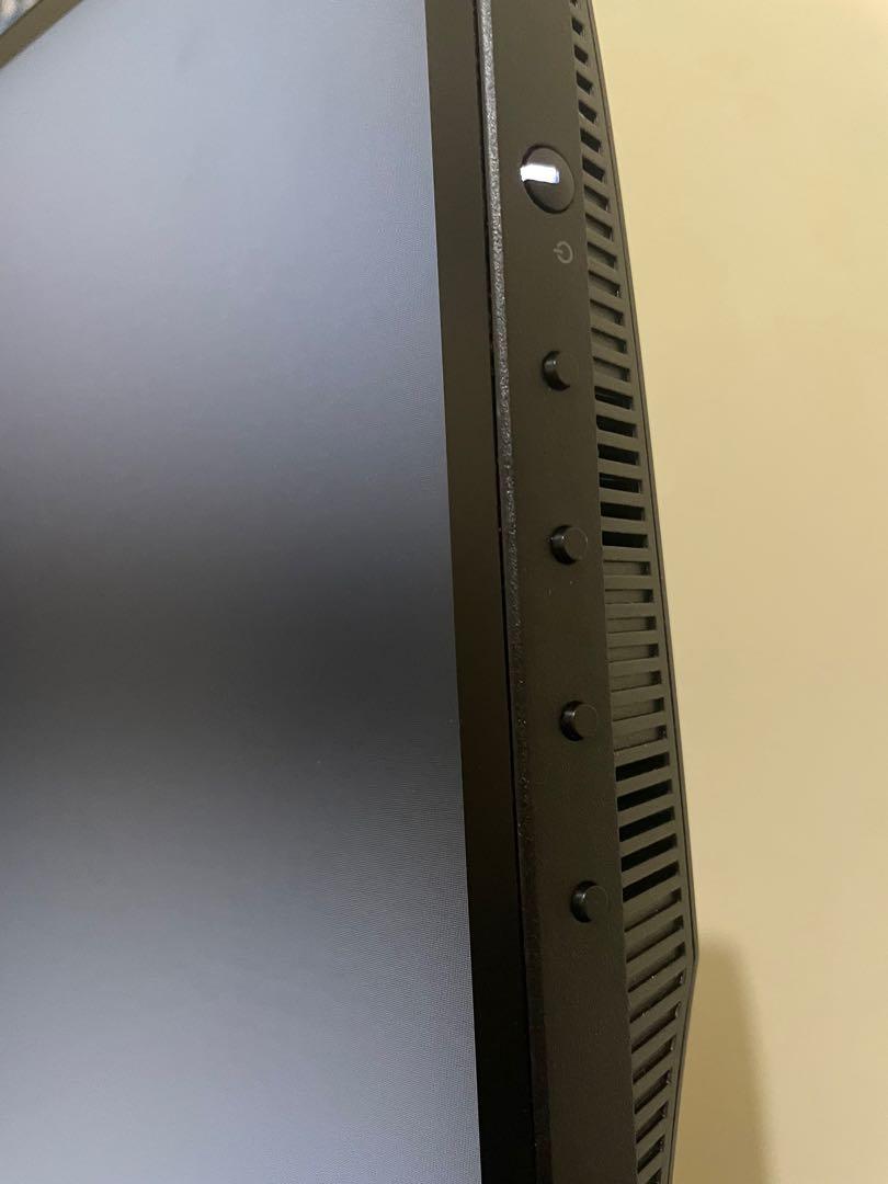 DELL Ultrasharp 27" inch Monitor, Elektronik, Komputer, Desktop di ...