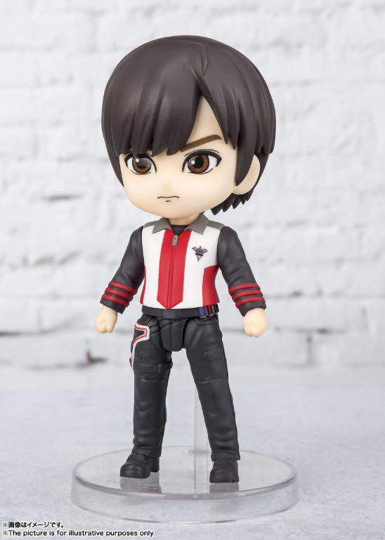 Figuarts mini Ultraman Trigger Multi Type - Manaka Kengo (Ultraman ...