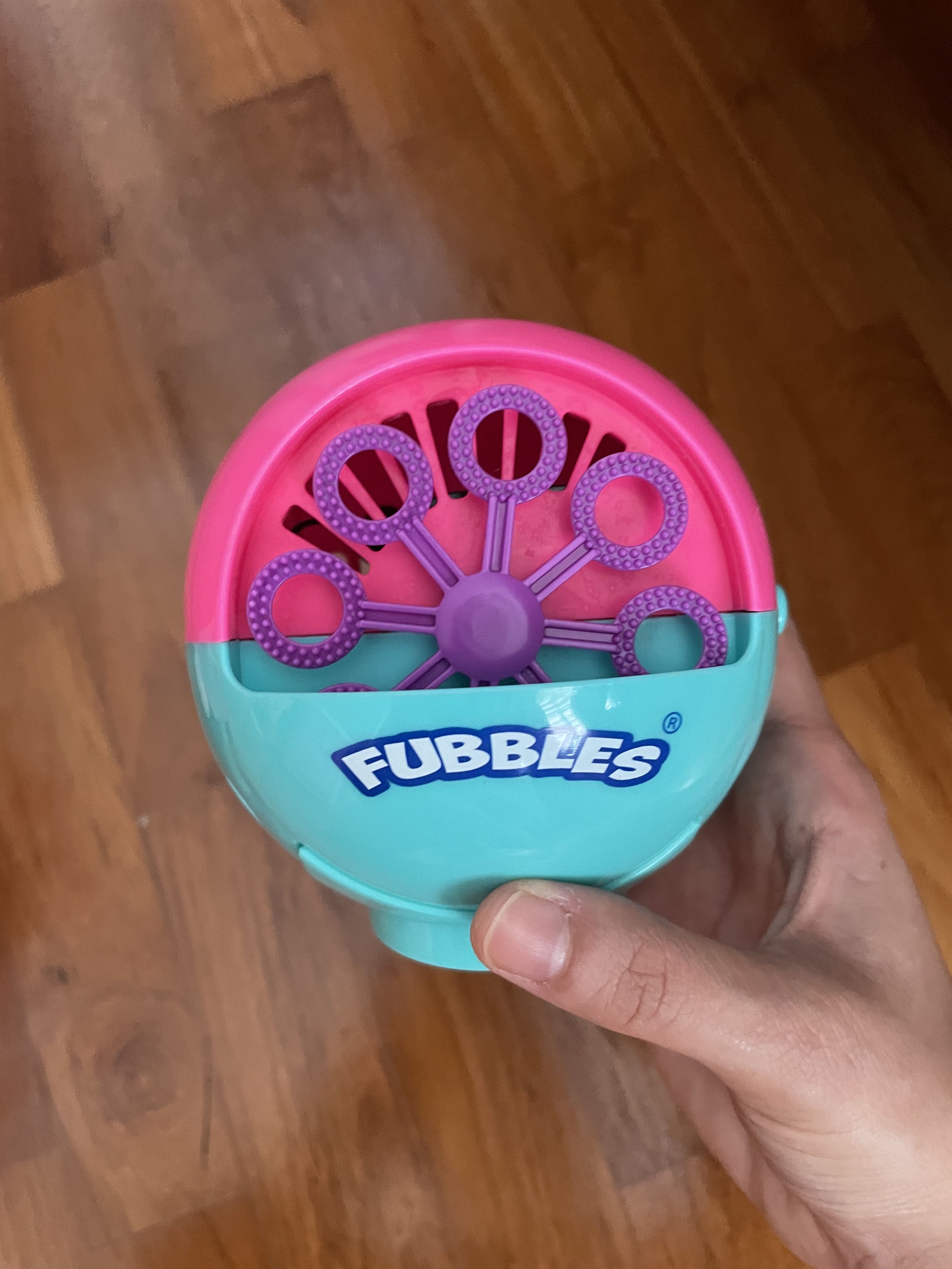 Fubbles mini bubbles Machine, Hobbies & Toys, Toys & Games on Carousell