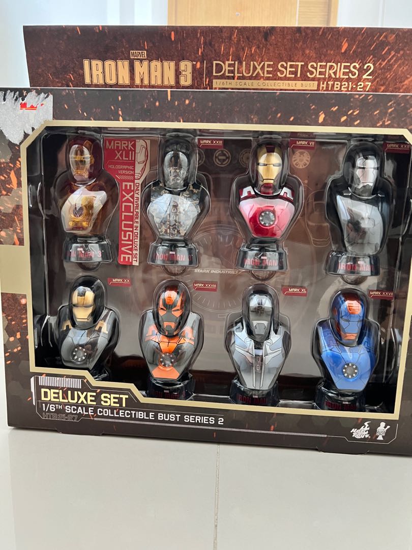 Limited Edition> 16 busts - 2 x Iron Man 3 Deluxe set (Hot Toys ...