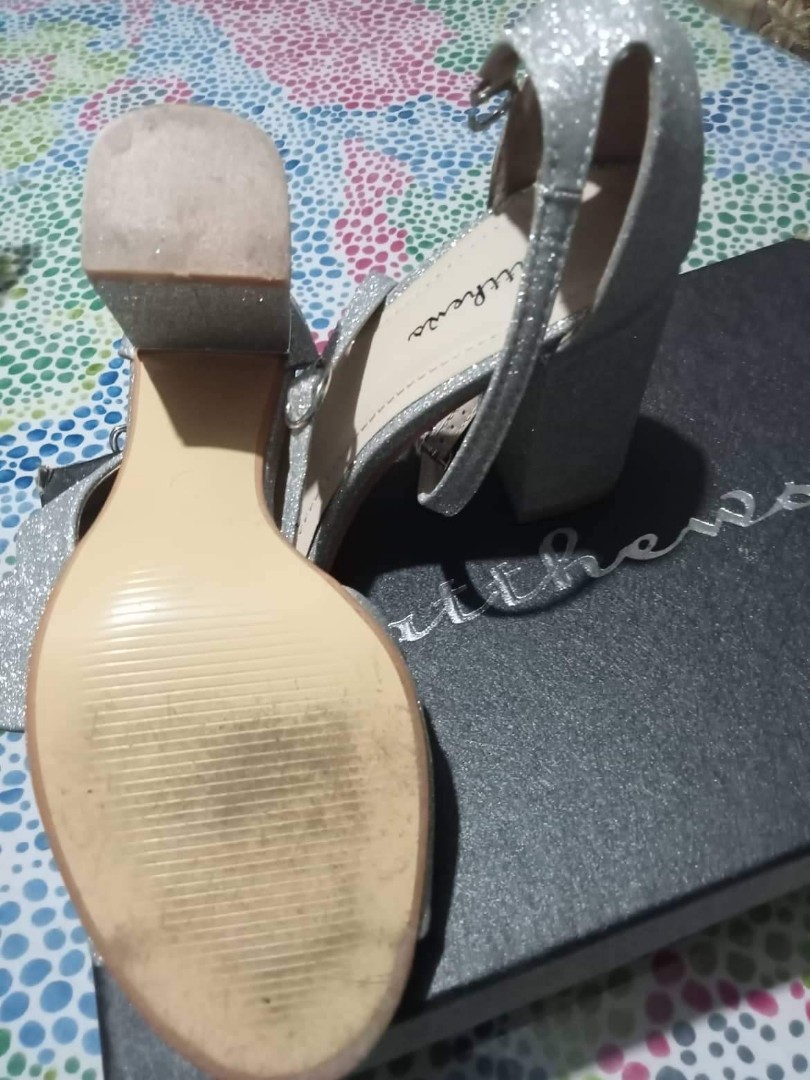 Matthews wedding shoes, Women's Fashion, Footwear, Heels on Carousell