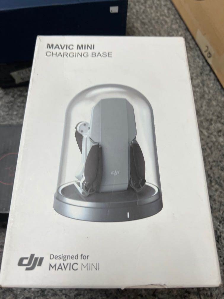 Mavic mini charging base, Photography, Drones on Carousell