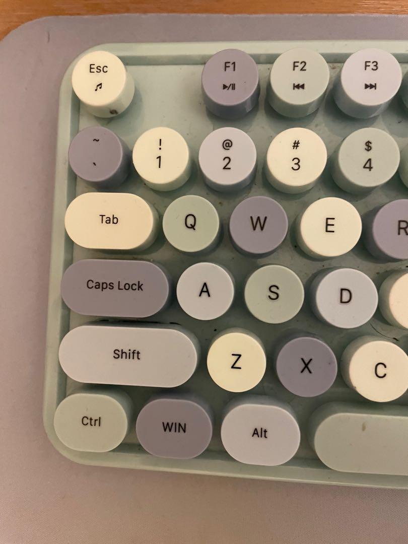 Miffy Wireless Keyboard and Mouse set, Computers & Tech, Parts ...