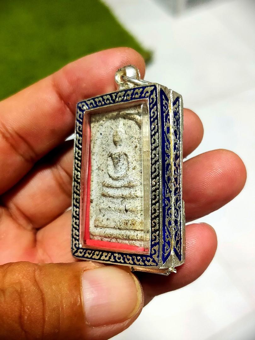 Old Somdej -Lp Toh,Wat Rakang, Hobbies & Toys, Memorabilia ...