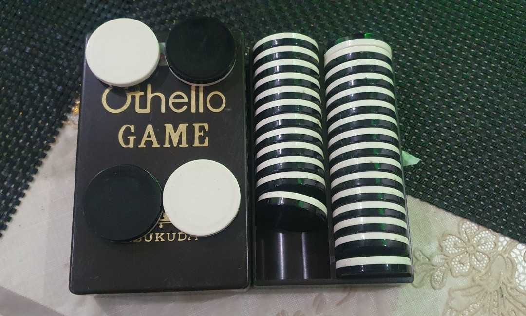 Othello Chips, Hobbies & Toys, Toys & Games on Carousell