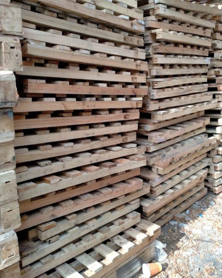 paleta palochina, Furniture & Home Living, Furniture, Other Home ...