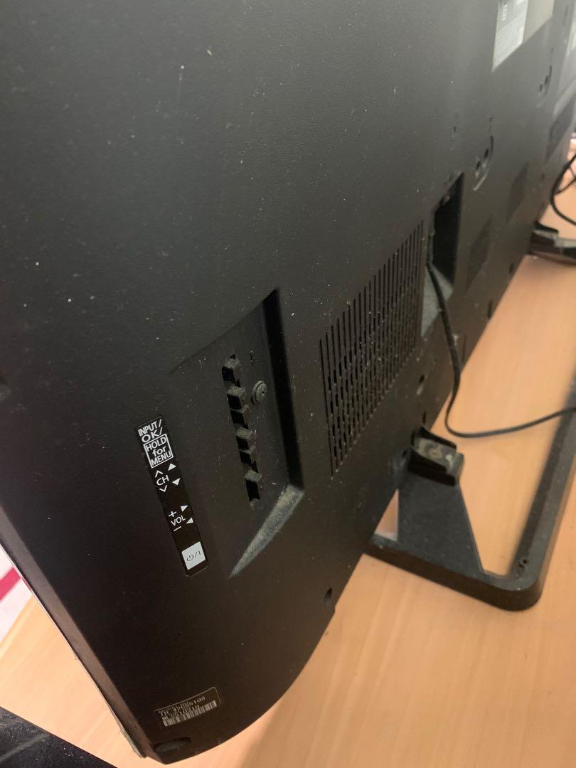 PANASONIC LED SMART TV 44 INCH, TV & Home Appliances, TV ...