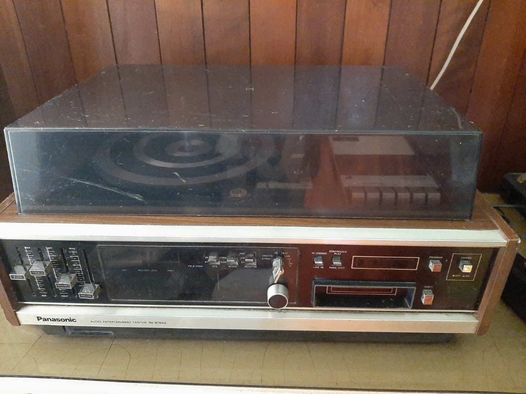 Panasonic turntable vintage, Audio, Other Audio Equipment on Carousell