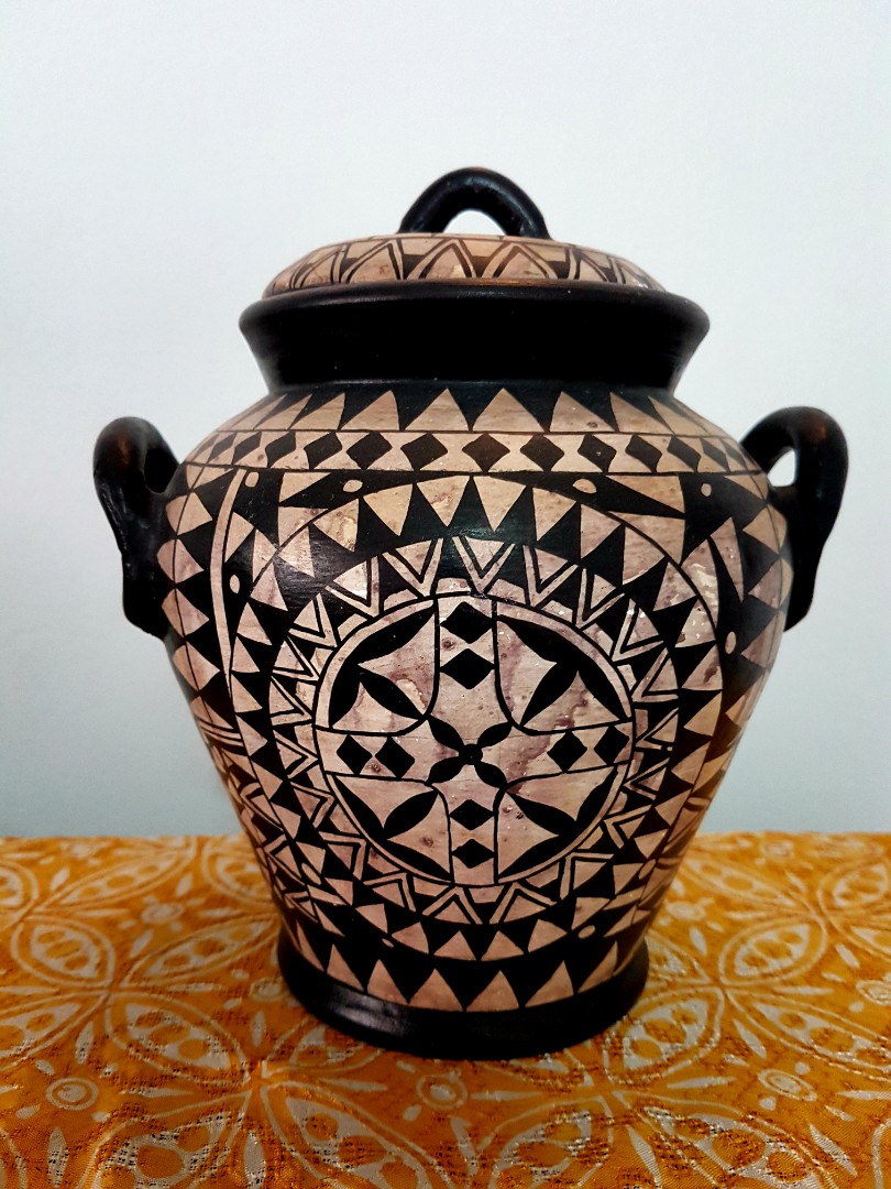 Philippine Aboriginal Clay Vase, Furniture & Home Living, Home Decor ...