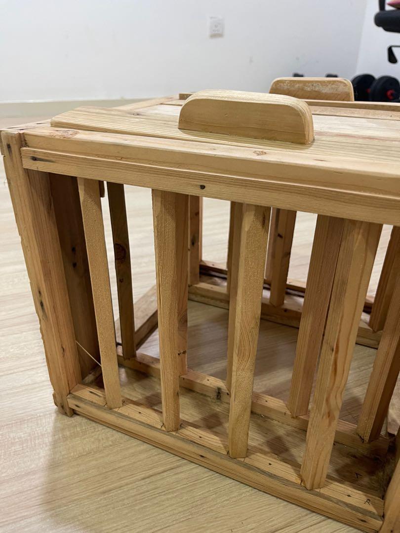 Pine wood hay rack, Pet Supplies, Homes & Other Pet Accessories on ...