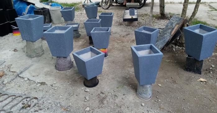 PLANT BOX POTS CEMENT MADE, Furniture & Home Living, Gardening, Pots ...