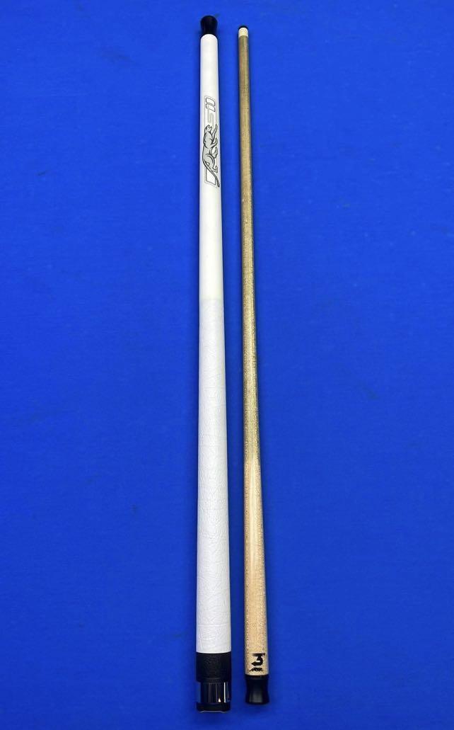 Predator Sports 2 ice pool cue, Sports Equipment, Other Sports ...