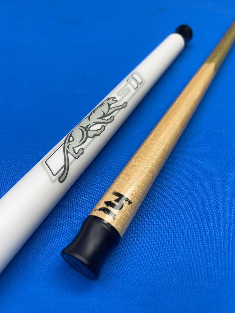 Predator Sports 2 ice pool cue, Sports Equipment, Other Sports ...