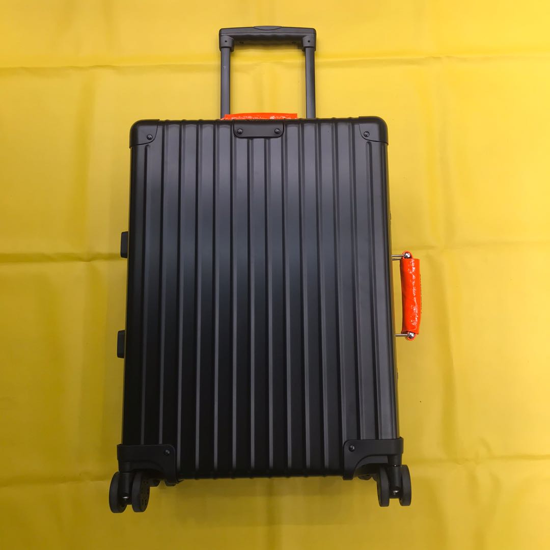 Rimowa x ambush koper cabin, Barang Mewah, Tas & Dompet di Carousell