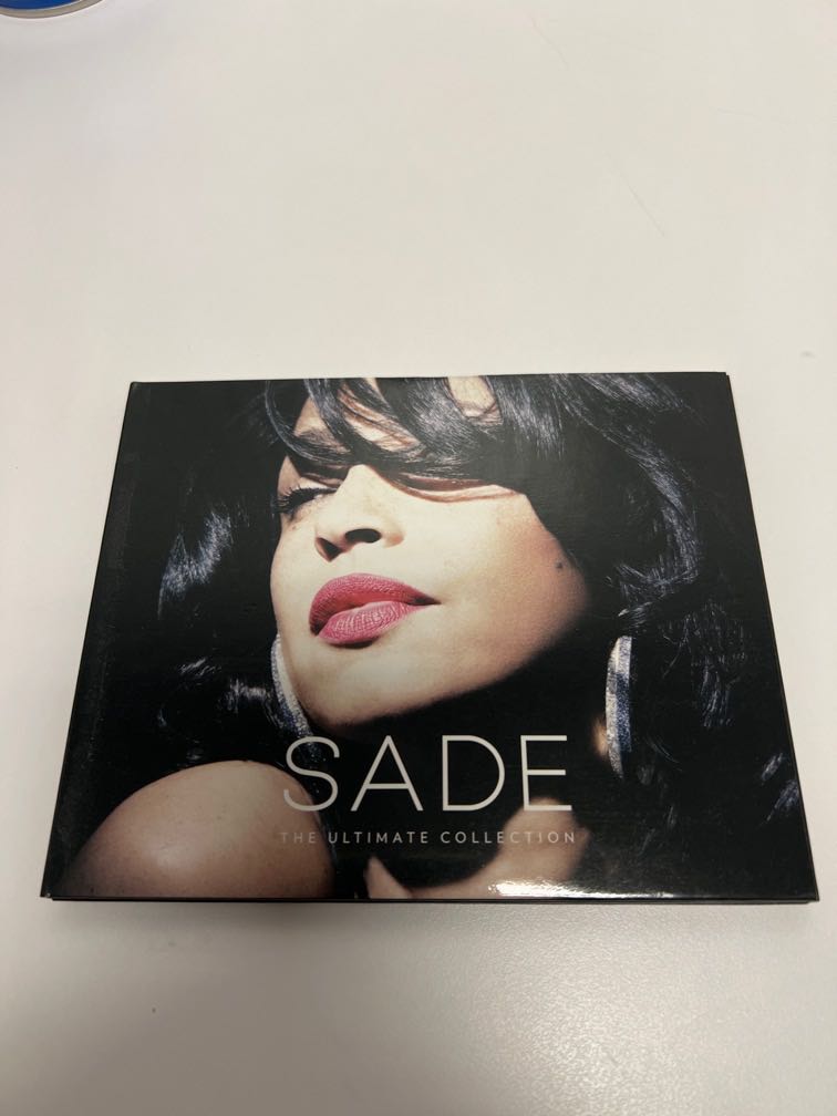 Sade - The Ultimate Collection ( 2CD + 1DVD ), 興趣及遊戲, 音樂樂器 & 配件, 音樂與媒體 ...