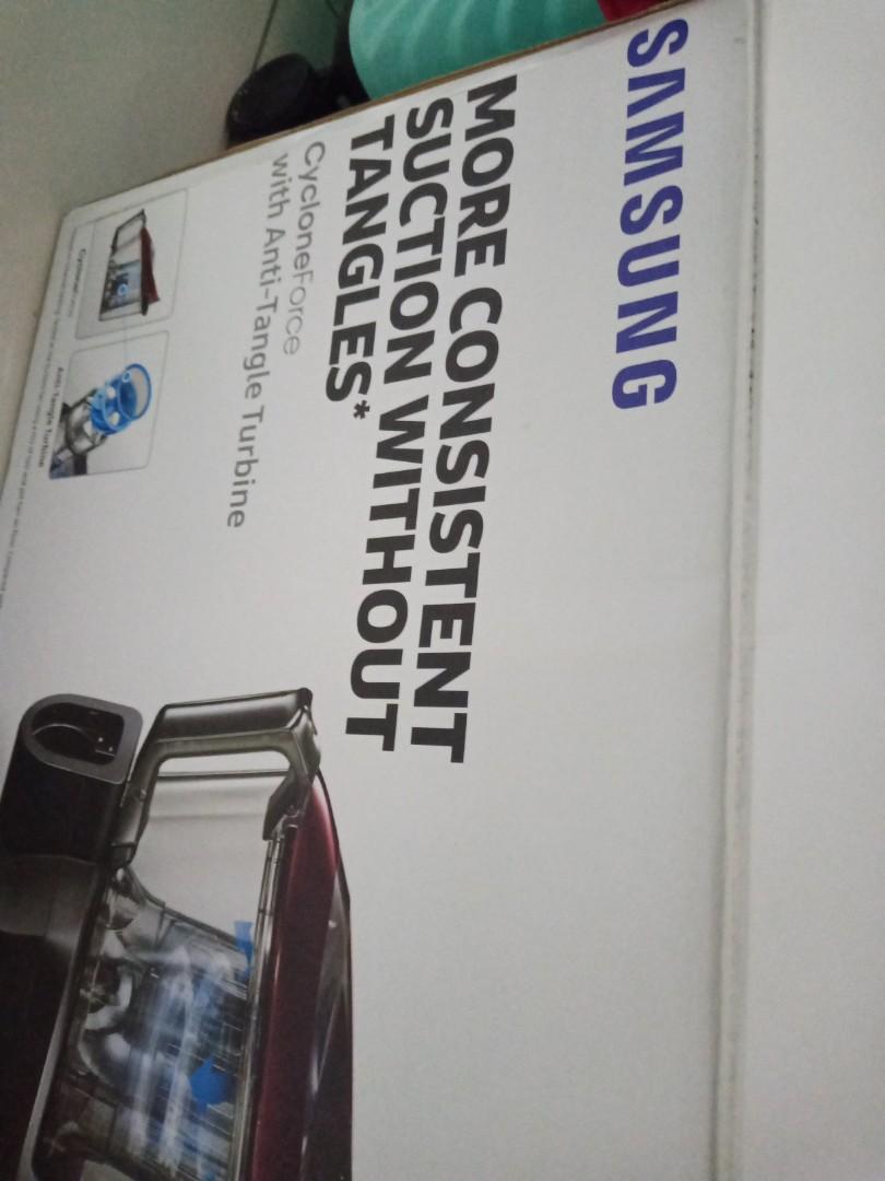 SAMSUNG VACUUM VC3100, Furniture & Home Living, Cleaning & Homecare ...