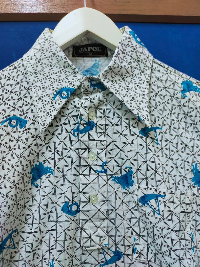 Vintage collar shirt, Men's Fashion, Tops & Sets, Tshirts & Polo Shirts ...