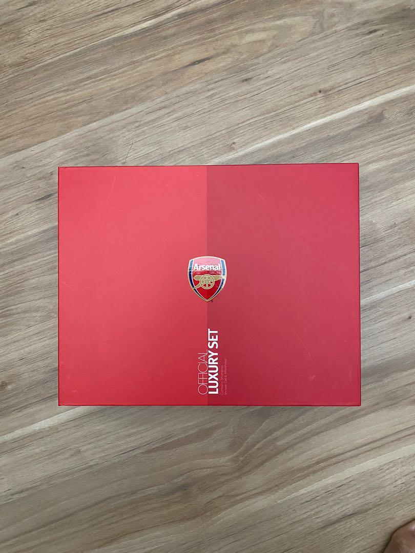 Arsenal Official Luxury Set, Beauty & Personal Care, Men's Grooming on ...