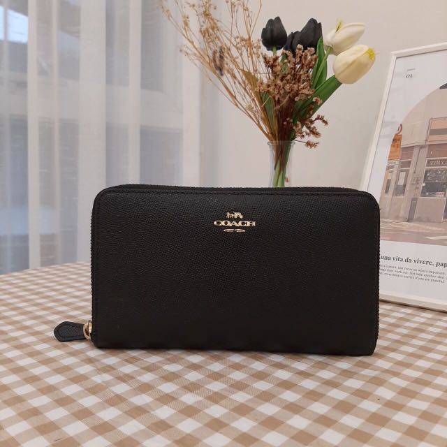 Coach Original, Fesyen Wanita, Tas & Dompet di Carousell