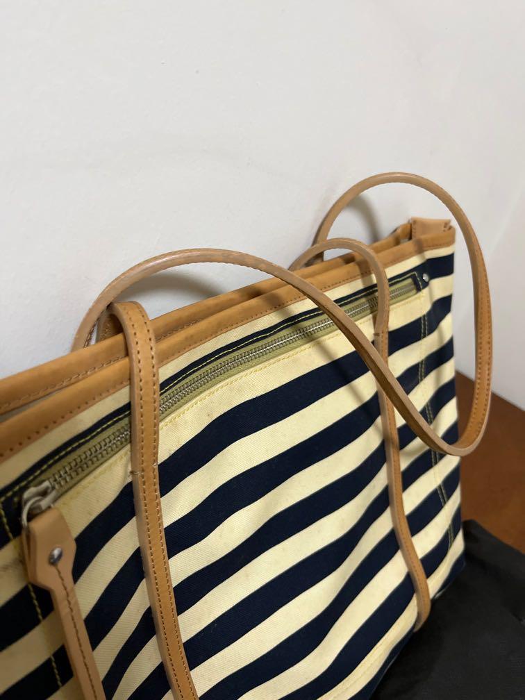 Jim Thompson shoulder bag, Women's Fashion, Bags & Wallets, Shoulder ...