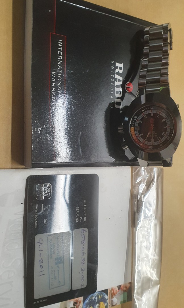 Rado diastar diver 300m, Luxury, Watches on Carousell