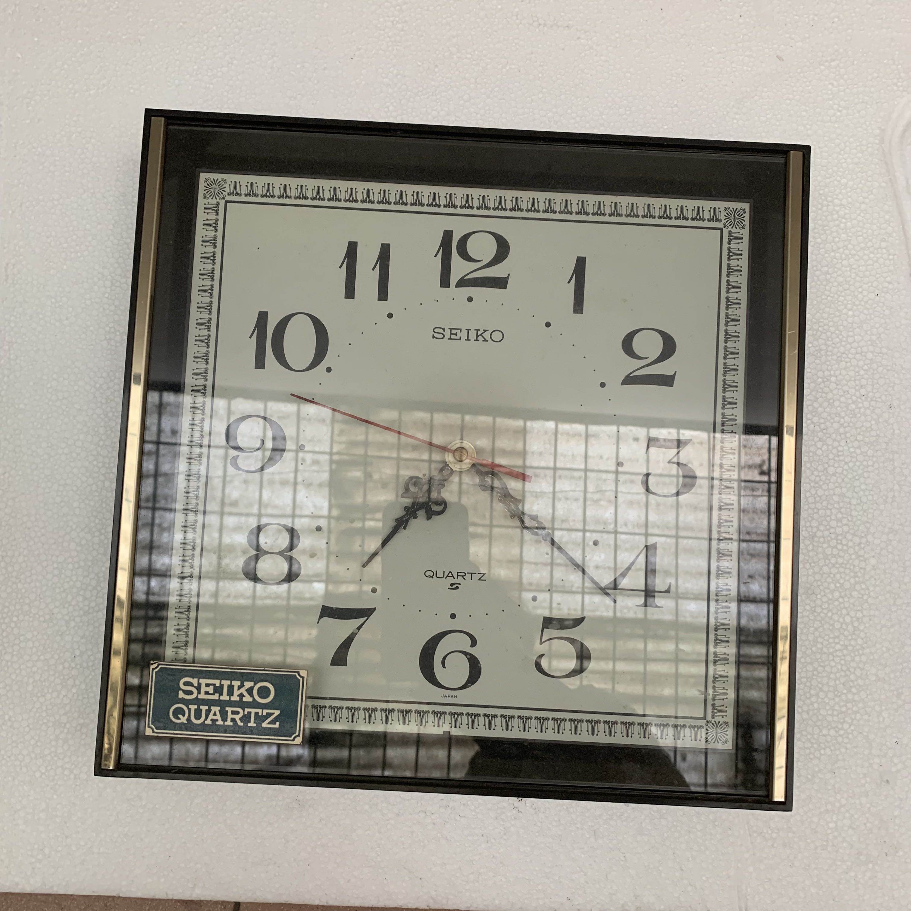 SEIKO QUARTS STRIKE persegi panjang kotak black white hitam putih ...