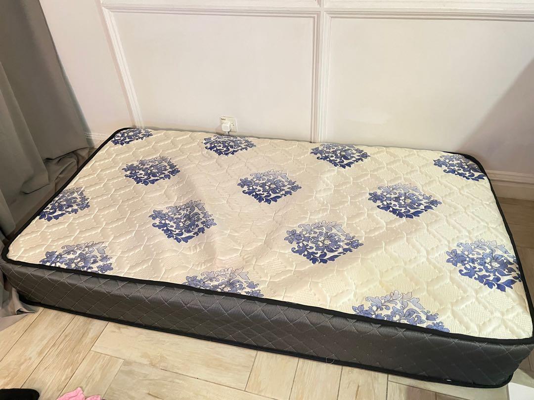 Tilam super single, Furniture & Home Living, Furniture, Bed Frames ...