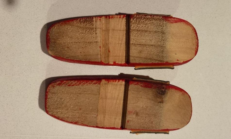 Traditional Red Chinese Wooden Clogs 'cha kiak', Men's Fashion ...