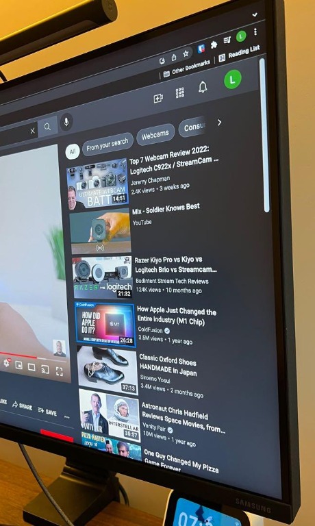 32'' Samsung Space Monitor (4K), 電腦＆科技, 電腦周邊及配件, 電子屏幕 - Carousell