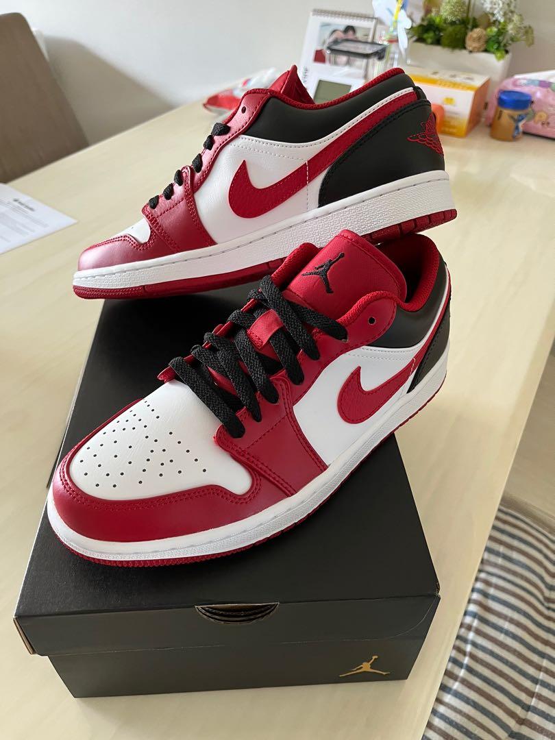 AJ1 Low Gym Red and Black, Men's Fashion, Footwear, Sneakers on Carousell