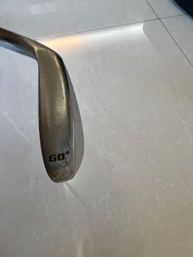 AMF 60 degrees wedge, Sports Equipment, Sports & Games, Golf on Carousell