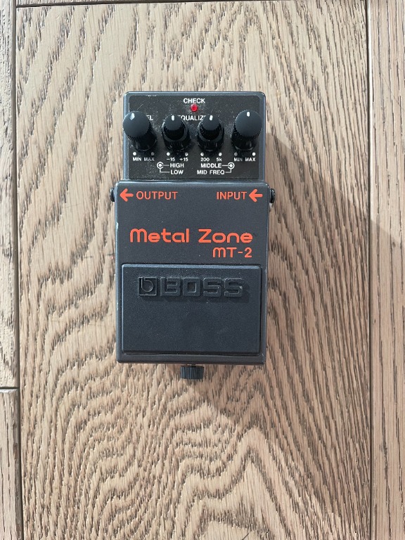 BOSS metal zone pedal, Hobbies & Toys, Music & Media, Musical ...