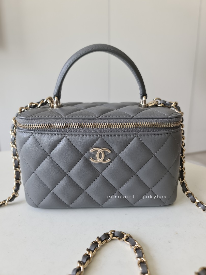 *on hold*CHANEL 22A Top Handle Rectangular Vanity( not mini, 22B ...