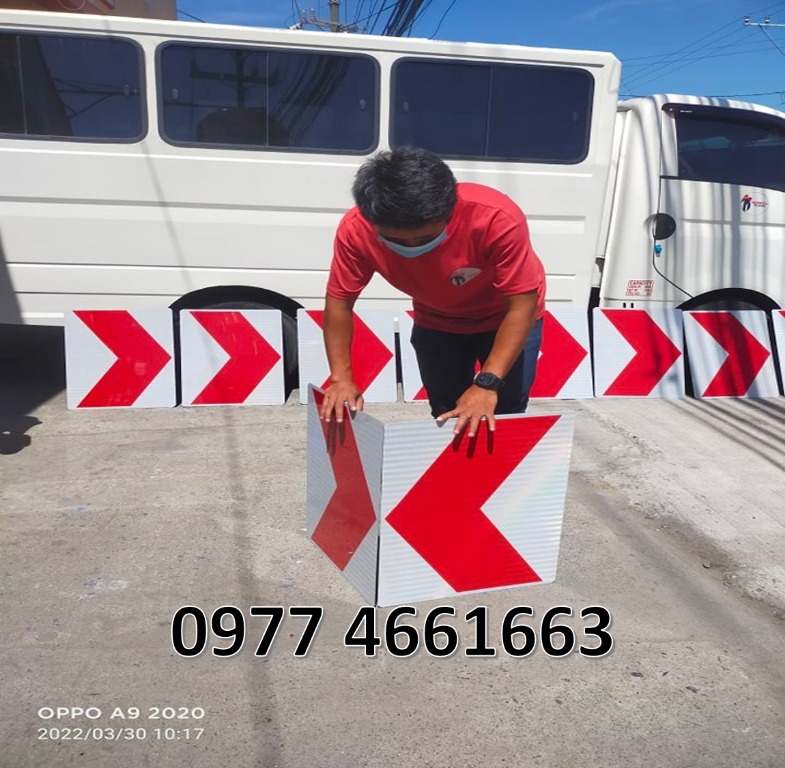 Chevron signage 13, Commercial & Industrial, Industrial Equipment on ...