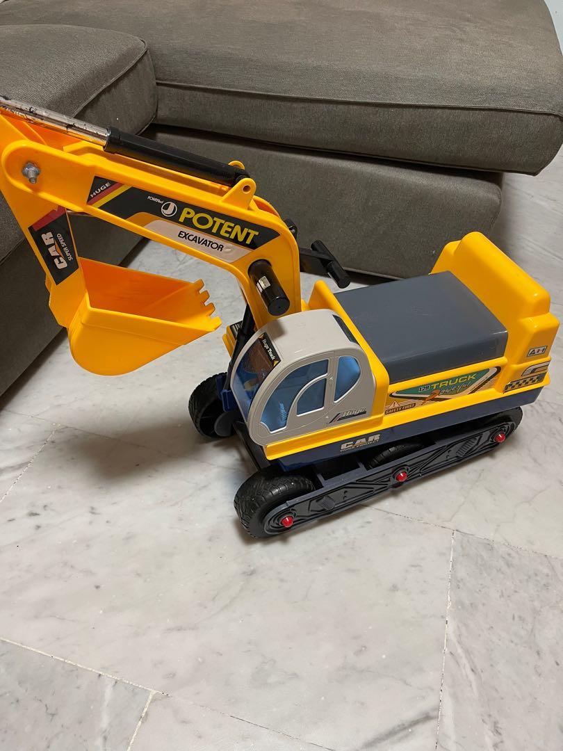 Digger toy that can be sat on, Hobbies & Toys, Toys & Games on Carousell