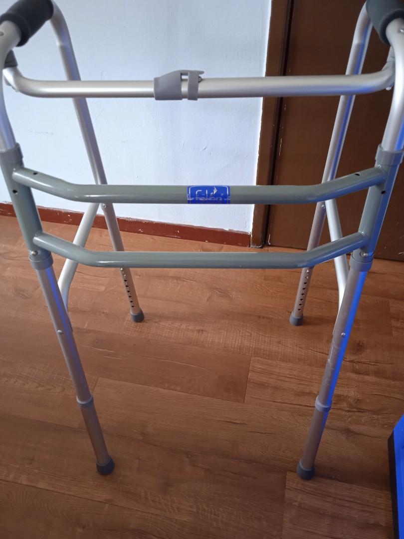Felco light weight Aluminium Walker Frame, Health & Nutrition ...
