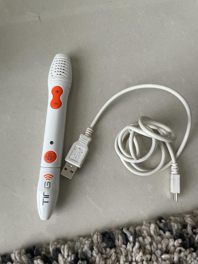 Grolier GK books with talking pen and charger, Hobbies & Toys, Books ...