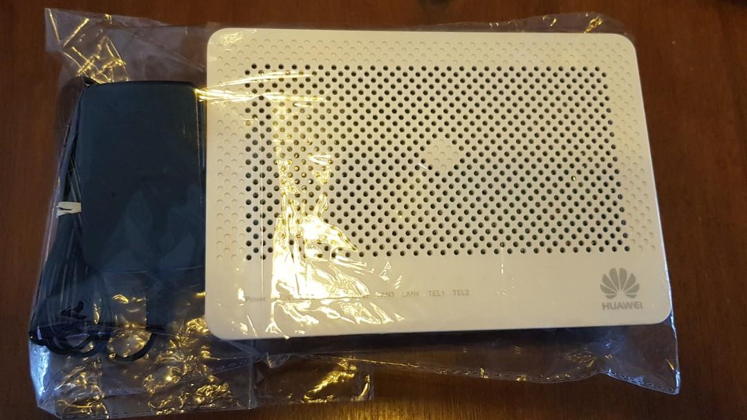Huawei Modem (Echolife HG8240H5), TV & Home Appliances, TV ...