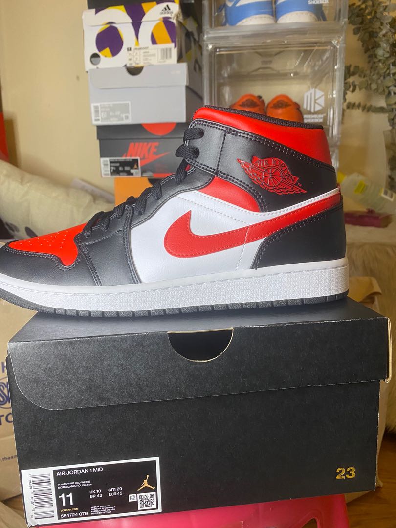 J1 MID ‘Black and Fire Red’, Men's Fashion, Footwear, Sneakers on Carousell