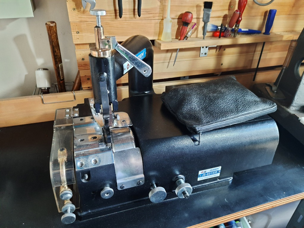 Leather skiving machine. Top model with 3 independent motors, Hobbies ...