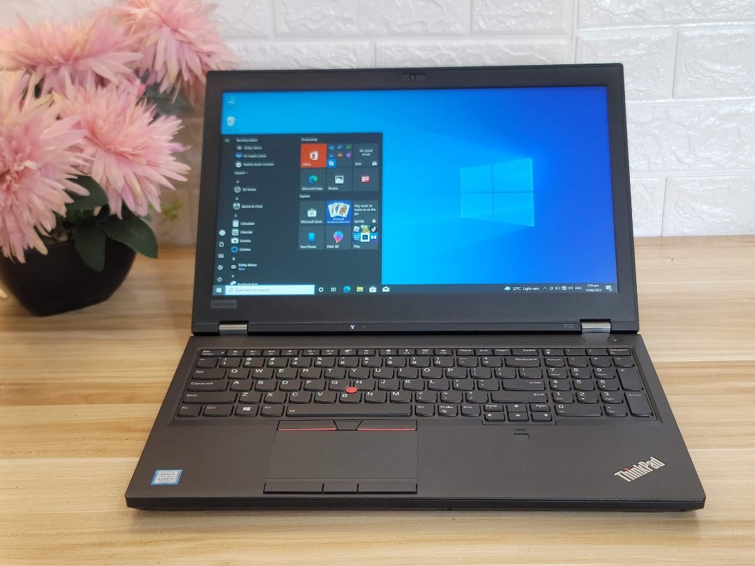 Lenovo ThinkPad P52 i7 8th Gen 32GB RAM 1TB SSD FULL HD Nvidia Quadro ...