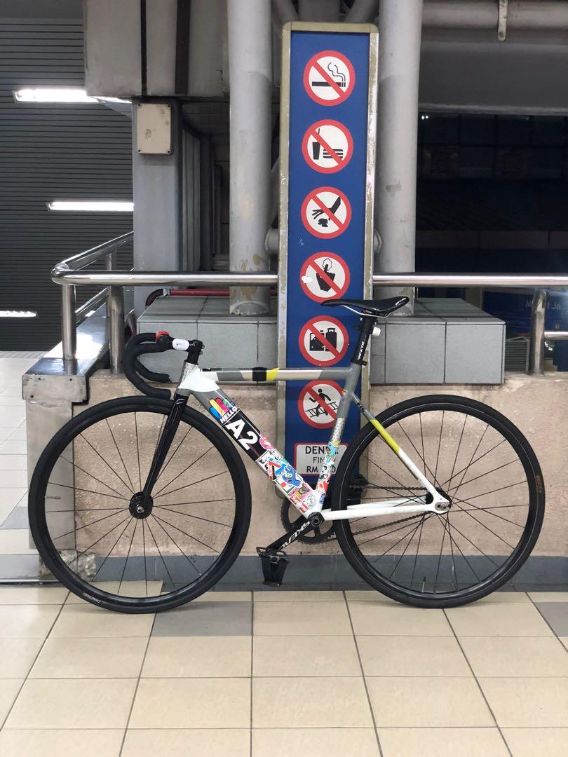 NABIIS A2 FIXED GEAR FULL BIKE, Sports Equipment, Bicycles & Parts ...