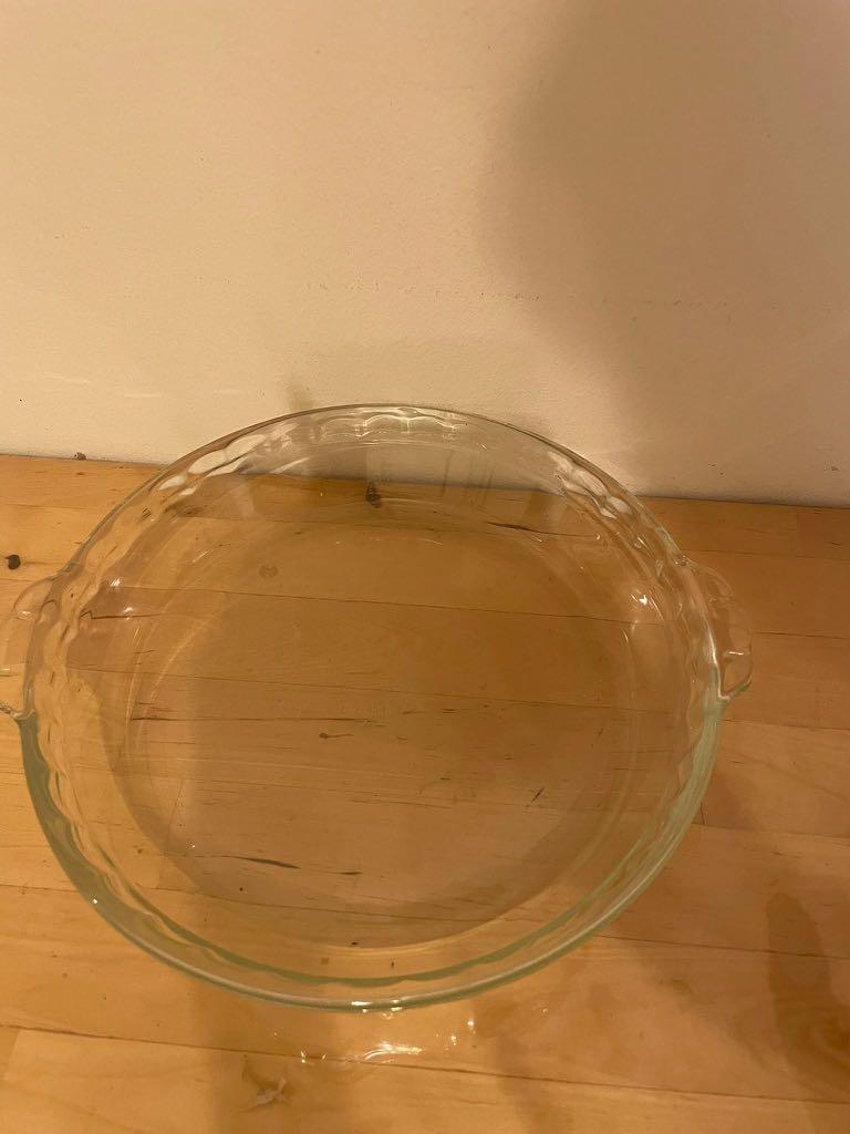 Pyrex round dish, Furniture & Home Living, Kitchenware & Tableware ...