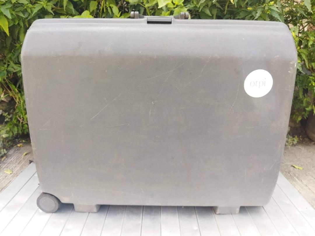 Samsonite Oyster 2 wheels, Hobbies & Toys, Travel, Luggage on Carousell